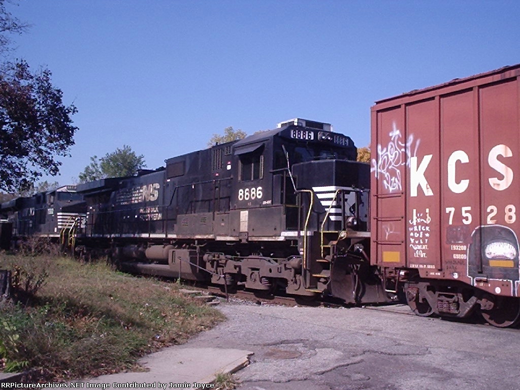 NS 8686